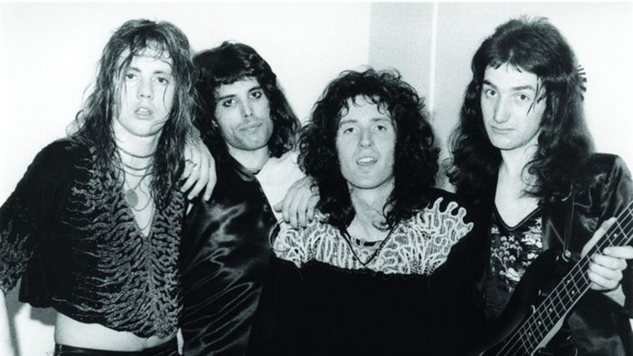 Queen : Brian May se confie sur la place de John Deacon au sein du groupe