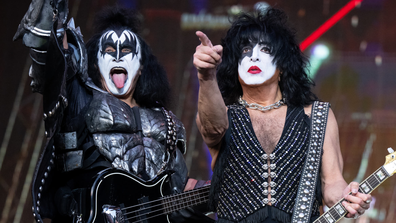 KISS : Gene Simmons et Paul Stanley bientôt au Songwriters Hall of Fame ...